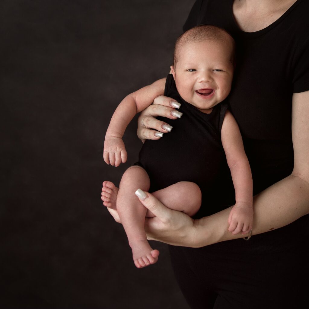 Newborn Photo Session - Ikaia - Hilary Adamson Photography